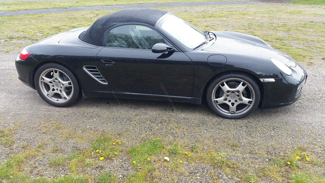 Pozor na ojeté vozy Porsche z exotických zemí. Sami je prý nepoznáte ...