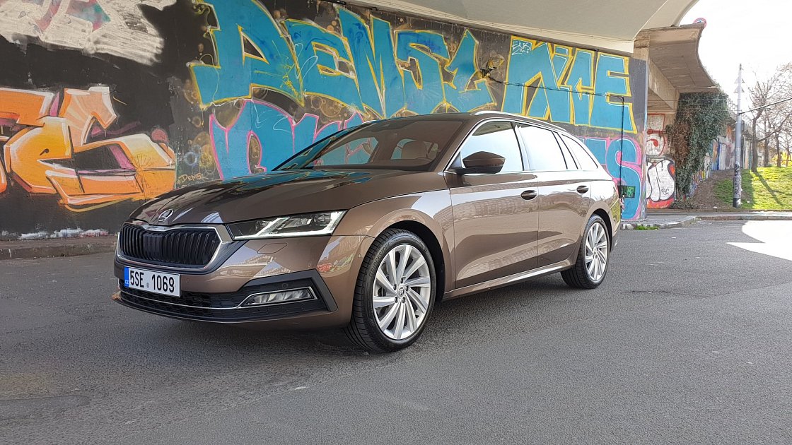 Škoda zlevňuje model Octavia o téměř 70 tisíc korun | TestyOjetin.cz
